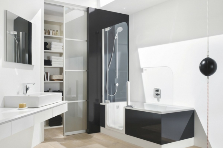 Badewanne mit Dusche intergriert - 32 Raumsparideen für ein kleines Bad