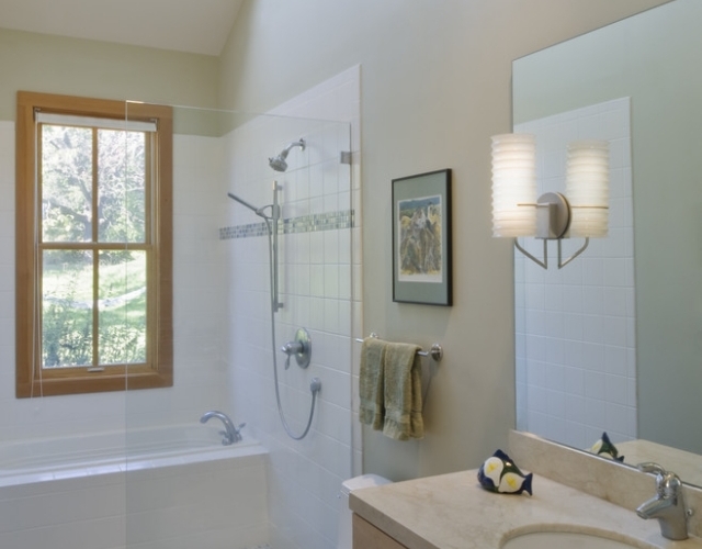 Badewanne mit Dusche intergriert - 32 Raumsparideen für ein kleines Bad