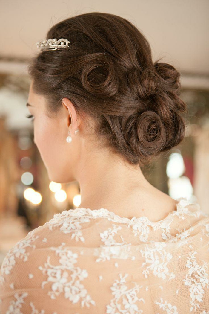 Frisuren zur Hochzeit - 30 elegante Ideen für das Haarstyling