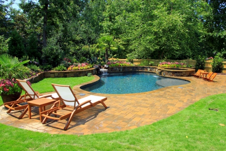 Pool im Garten – 25 Gestaltungsideen mit mediterranem Flair