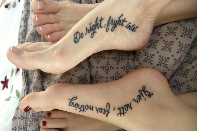 Tattoo Schriften und Schriftarten: 35 Ideen für Schriftzug Tattoo