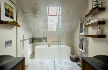 Badewanne mit Dusche intergriert - 32 Raumsparideen für ein kleines Bad