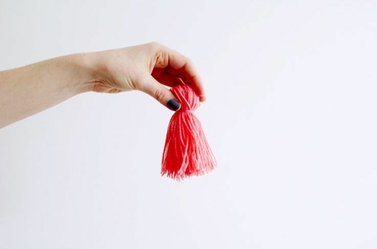 Quasten selber machen - Anleitungen und was Sie daraus basteln können