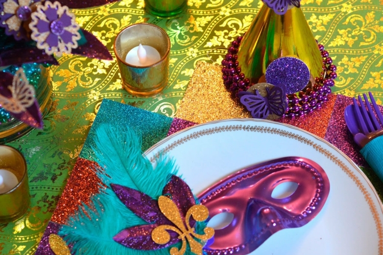 So kreieren Sie eine bezaubernde und originelle Tischdeko zu Fasching!