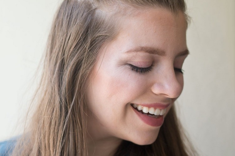 50 Styling-Ideen für schöne Dutt-Frisuren mit Bun Cuff als Haarschmuck
