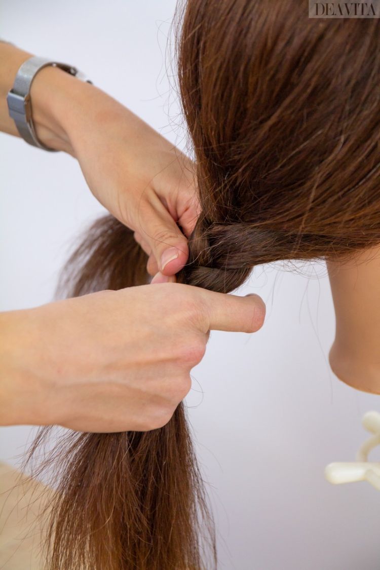 So können Sie richtig Ihre Haare flechten - Einen schönen Zopf machen
