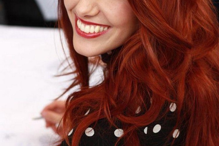 Kupfer Haarfarbe: Alles, was man über den Haarfarben-Trend wissen sollte