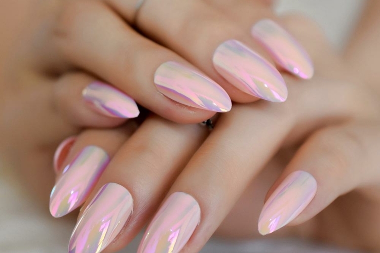 Nägel in Mandelform - 40 modische Ideen und Inspirationen!