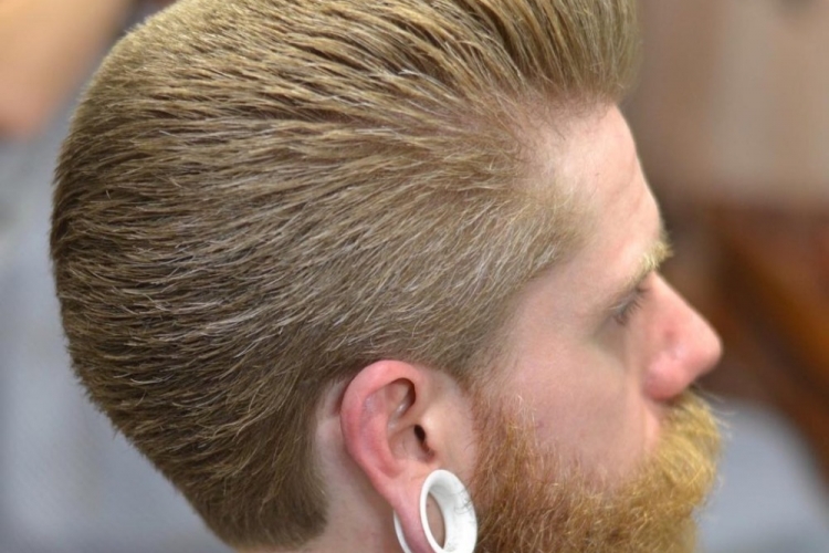 Boxerschnitt mit Übergang - Der Klassiker liegt wieder im Trend für Herren