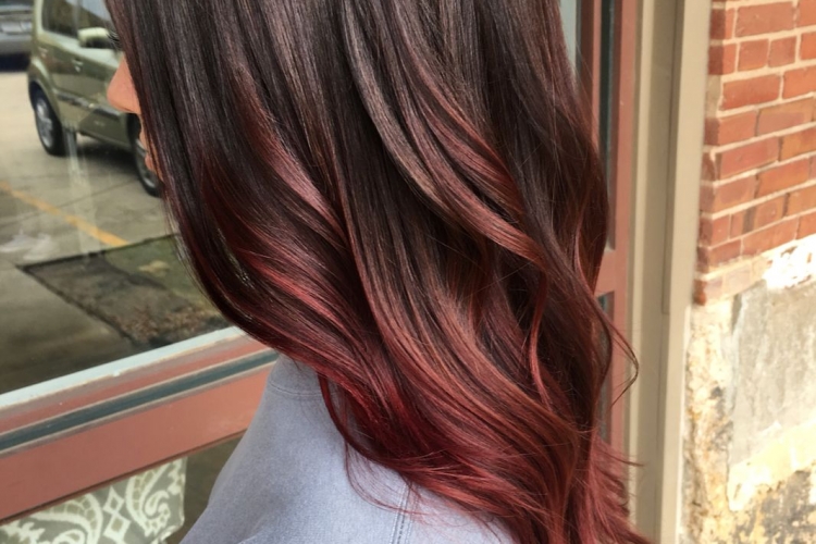 Balayage Rot ist die Trendfarbe für den Herbst- 40+ schöne Inspirationen!