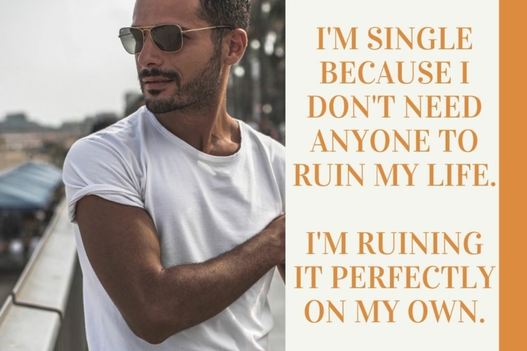 Glücklicher Single: 20 Sprüche & Zitate zum Singleleben