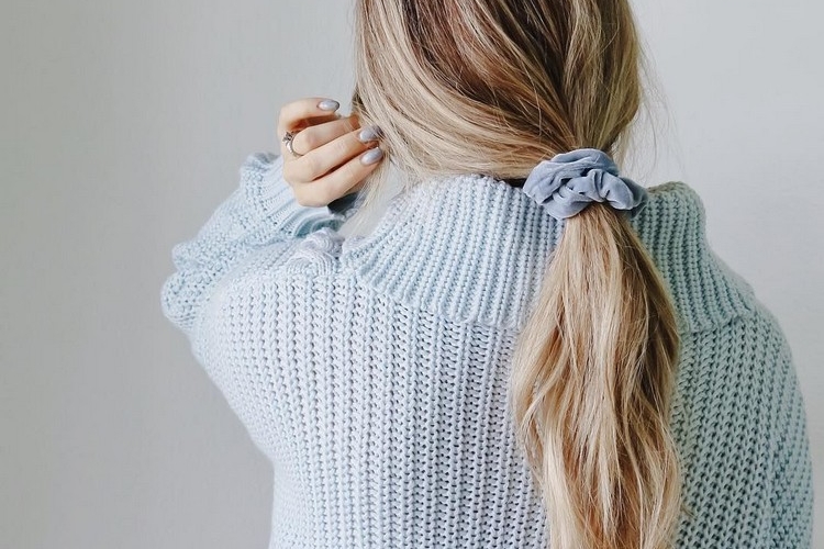 Frisuren mit Scrunchies und die schönsten Looks zum Nachstylen!