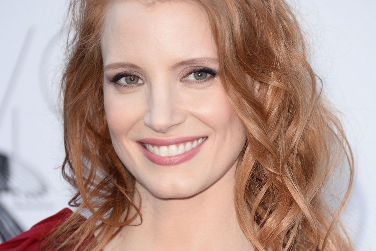 Welche Haarfarbe zu welchem Hauttyp? Unser Ratgeber erklärt!