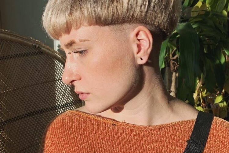 Pilzkopf Frisur ist zurück: So cool sieht der Haartrend aus!